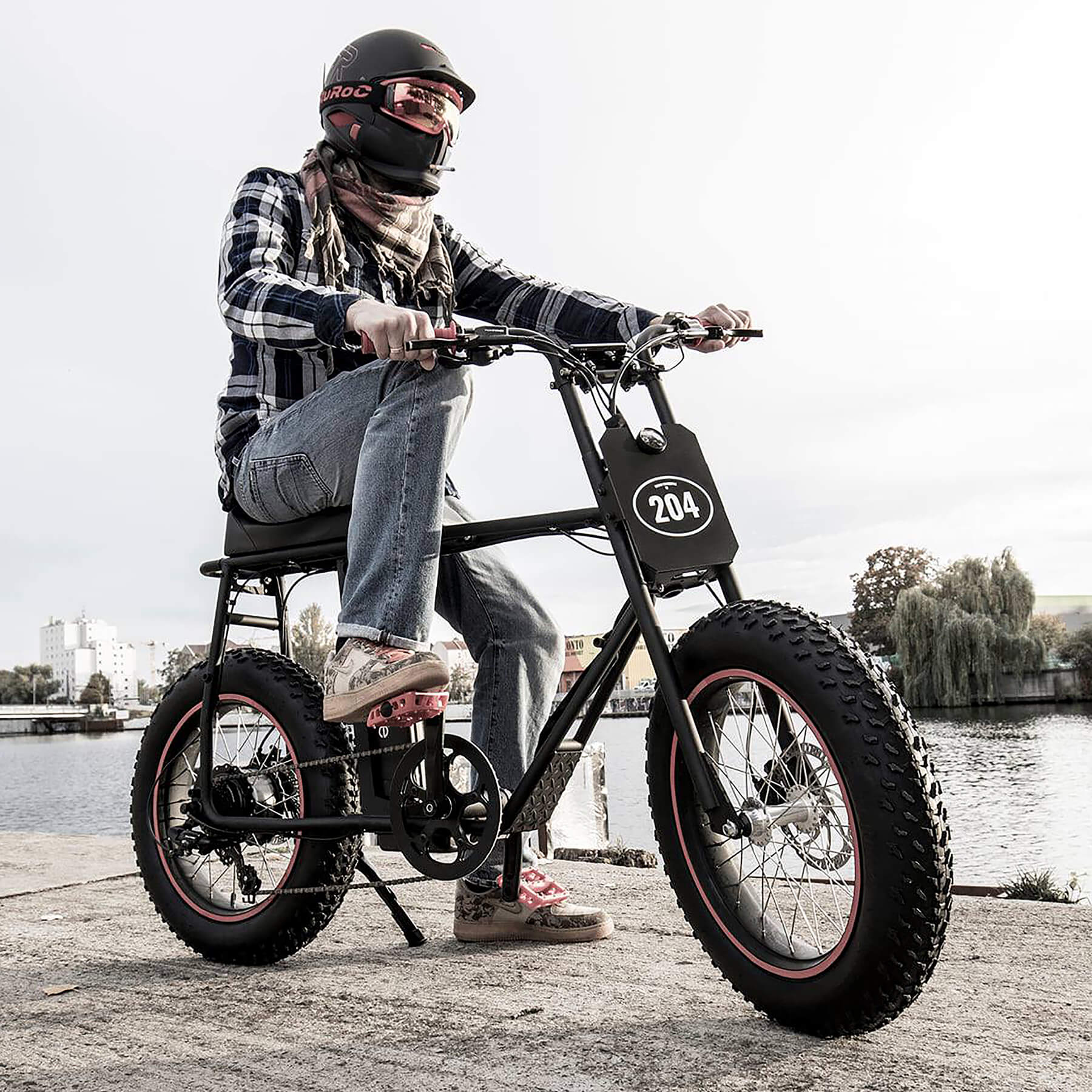 UDX 賽車板（素面／訂製）